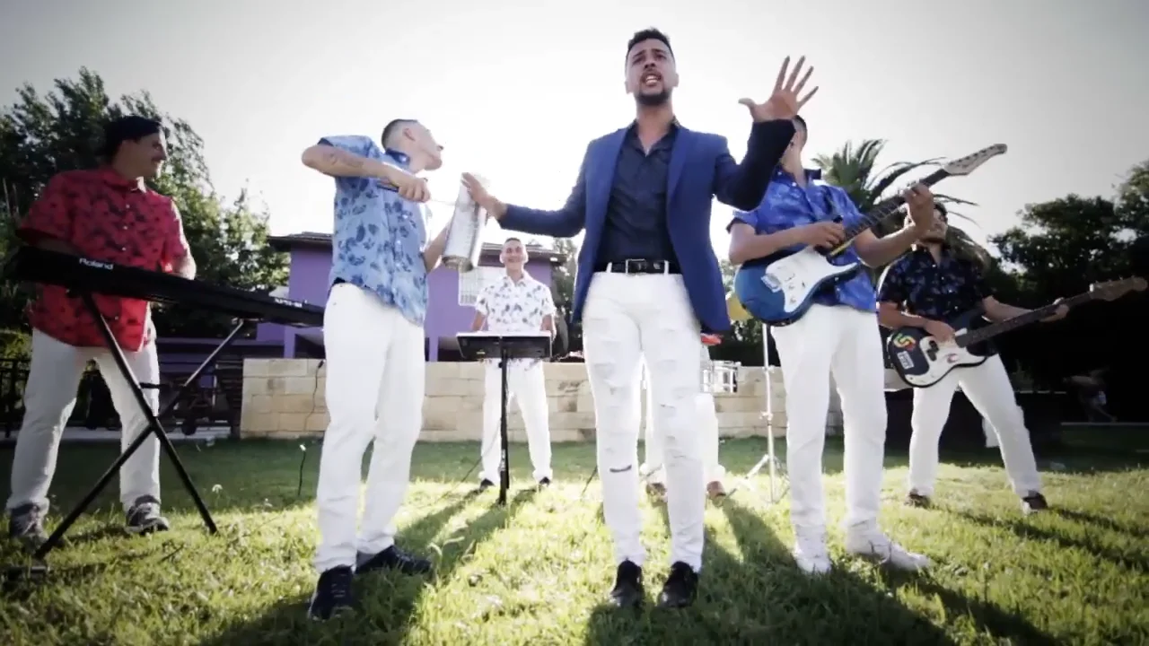 Video Clip - Musical - on Vimeo