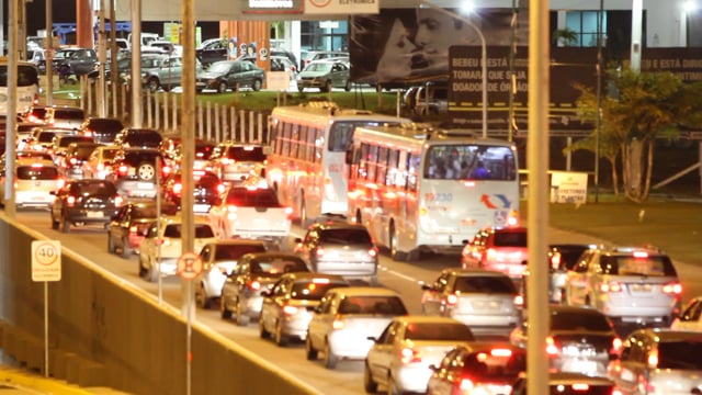 Trânsito Carros Cidade - Free video on Pixabay - Pixabay