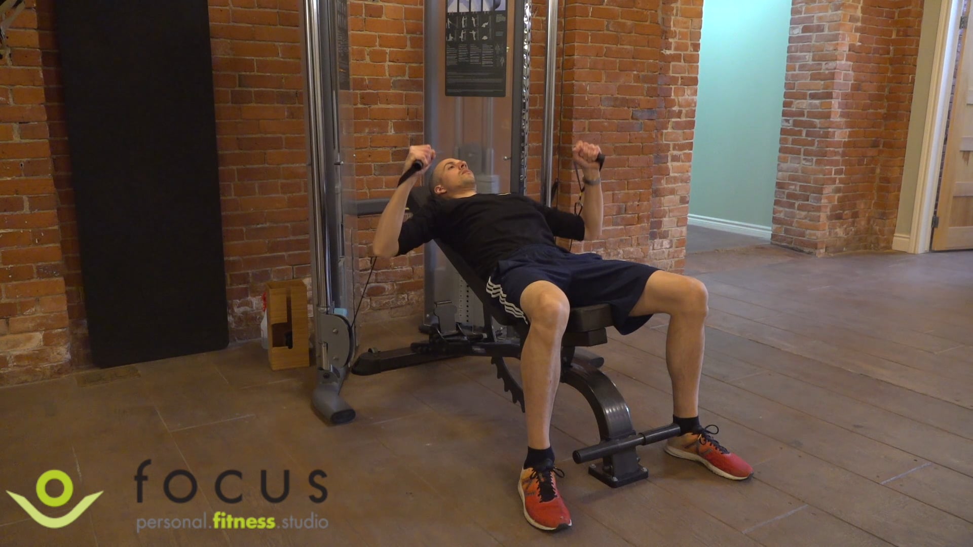 Incline Bench Press – Cable Machine on Vimeo