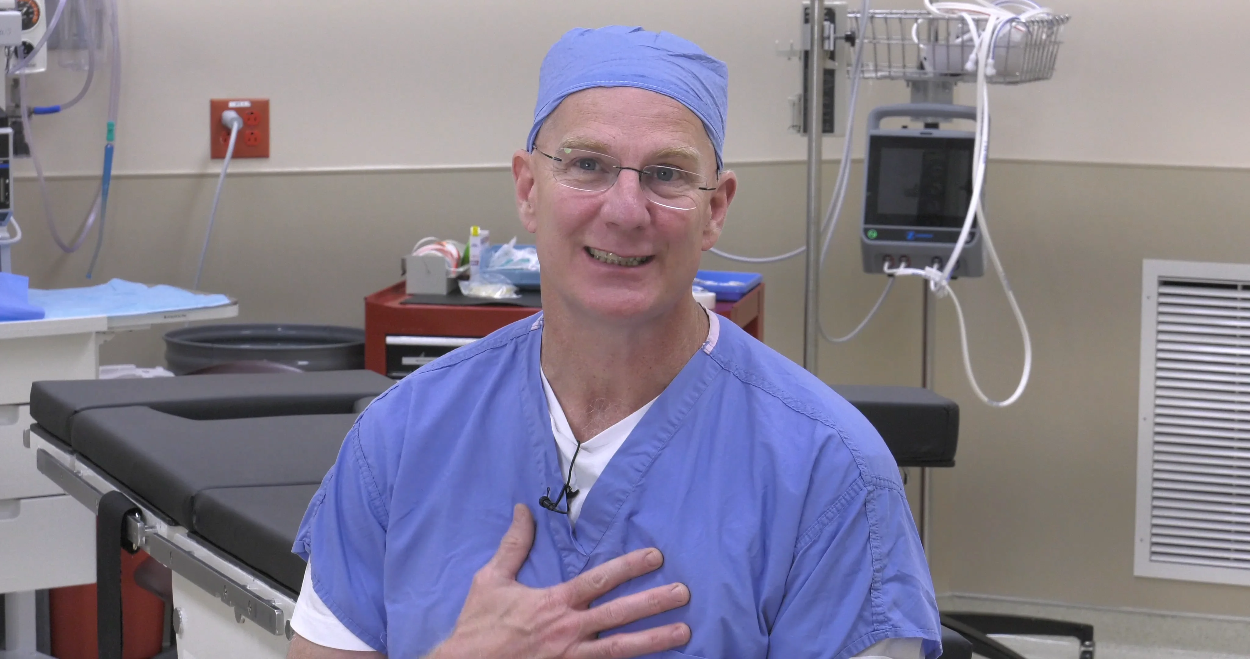 Meet Dr. Calfee on Vimeo