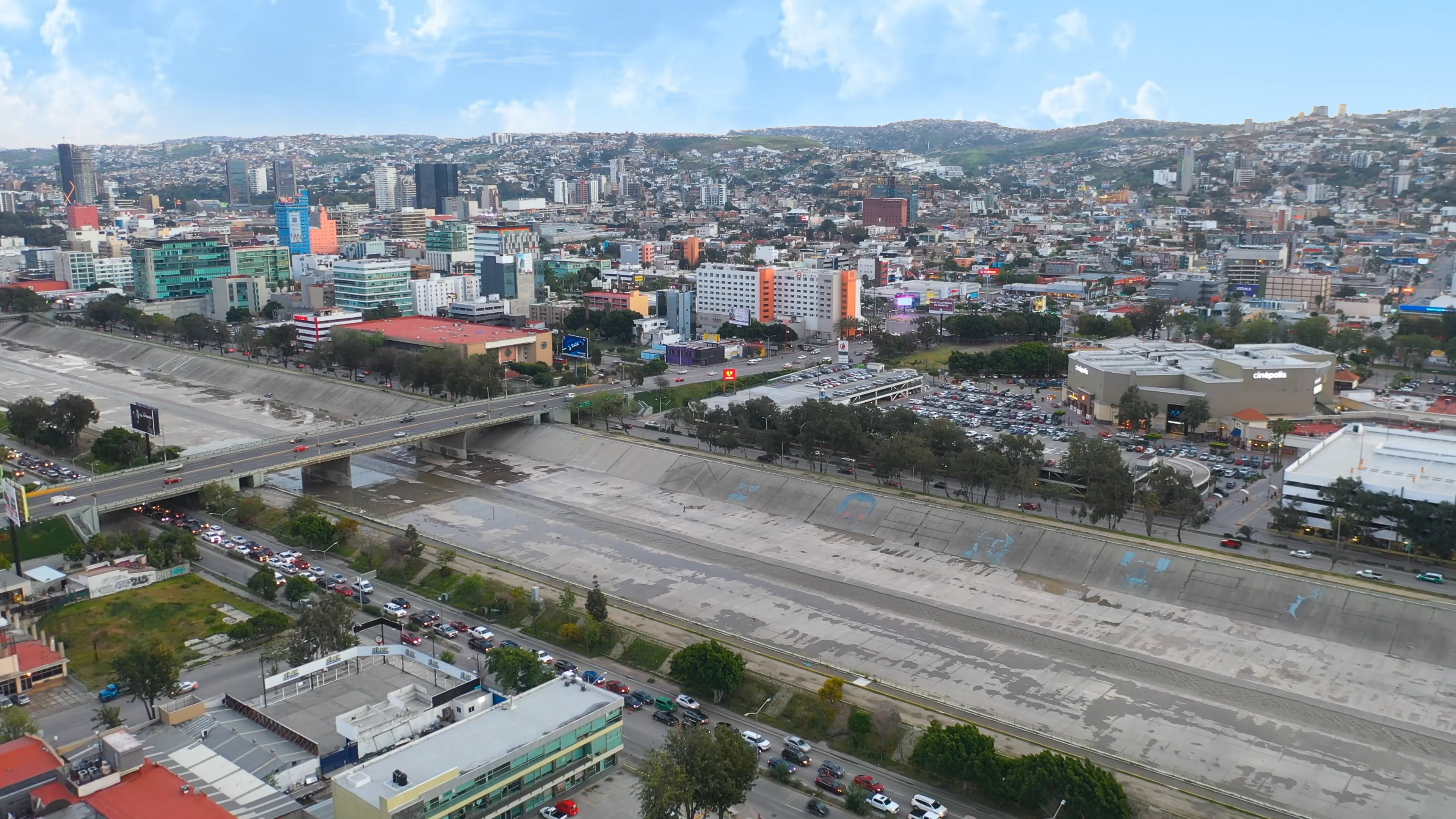 Tijuana international border line on Vimeo