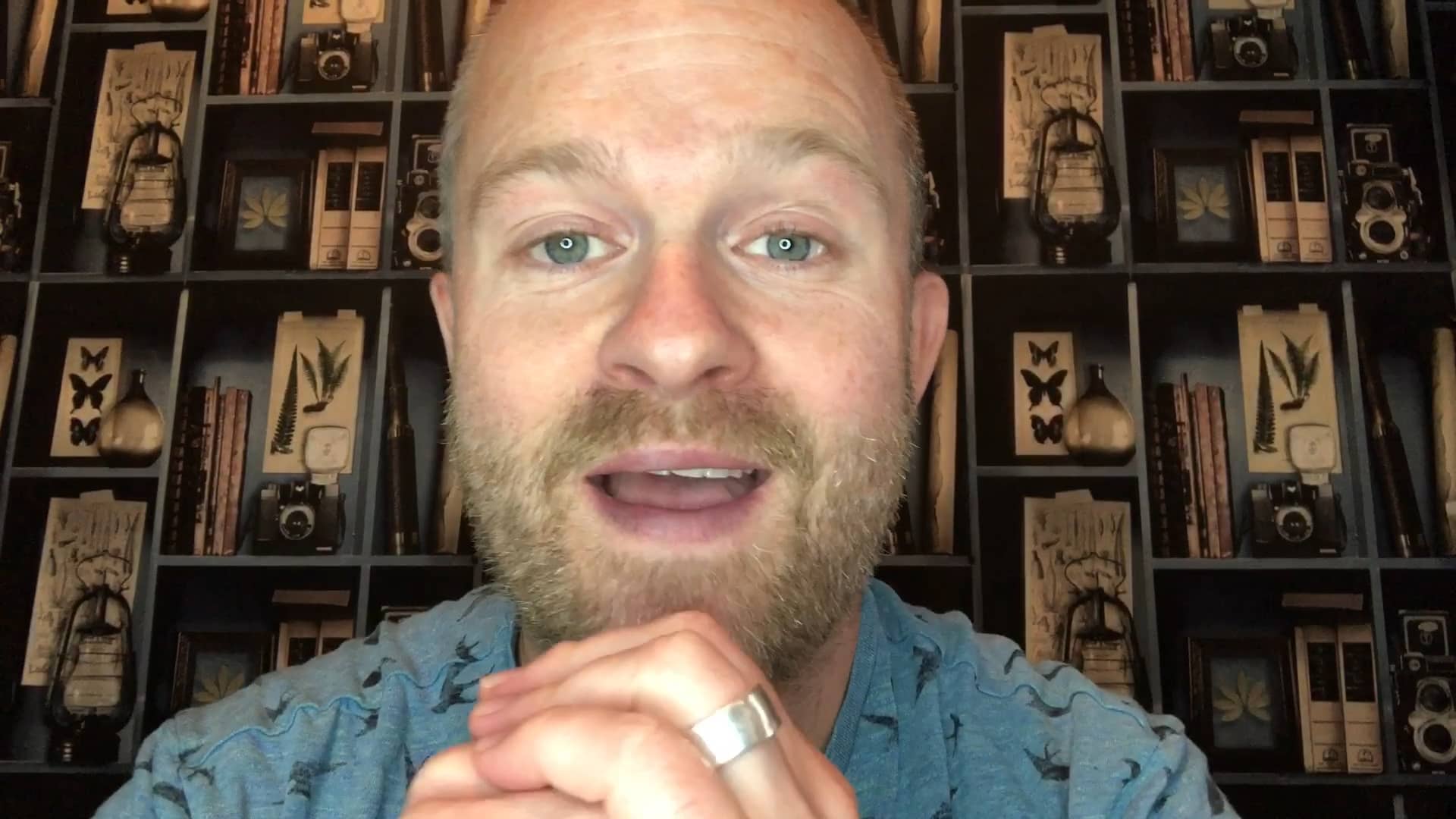 Gavin Oattes on Vimeo