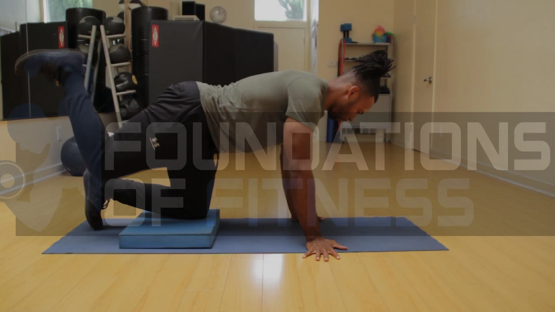 Modified Donkey Kick on Vimeo