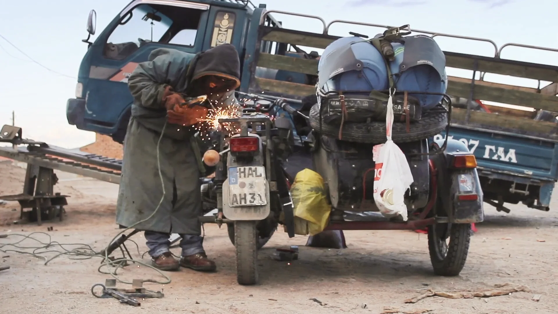 972 BREAKDOWNS (official trailer) on Vimeo