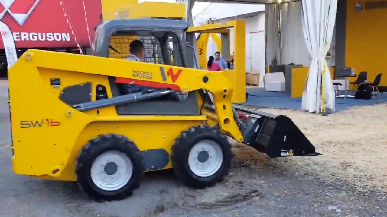 Mini Cargador SW16 de Wacker Neuson on Vimeo