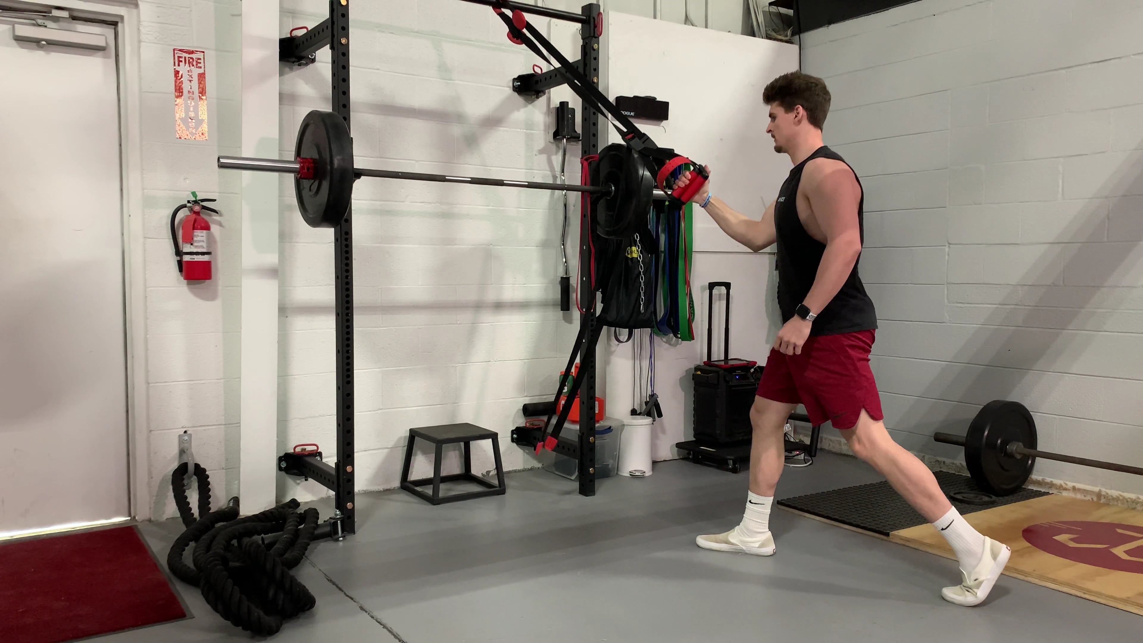 Assisted Split Squat on Vimeo