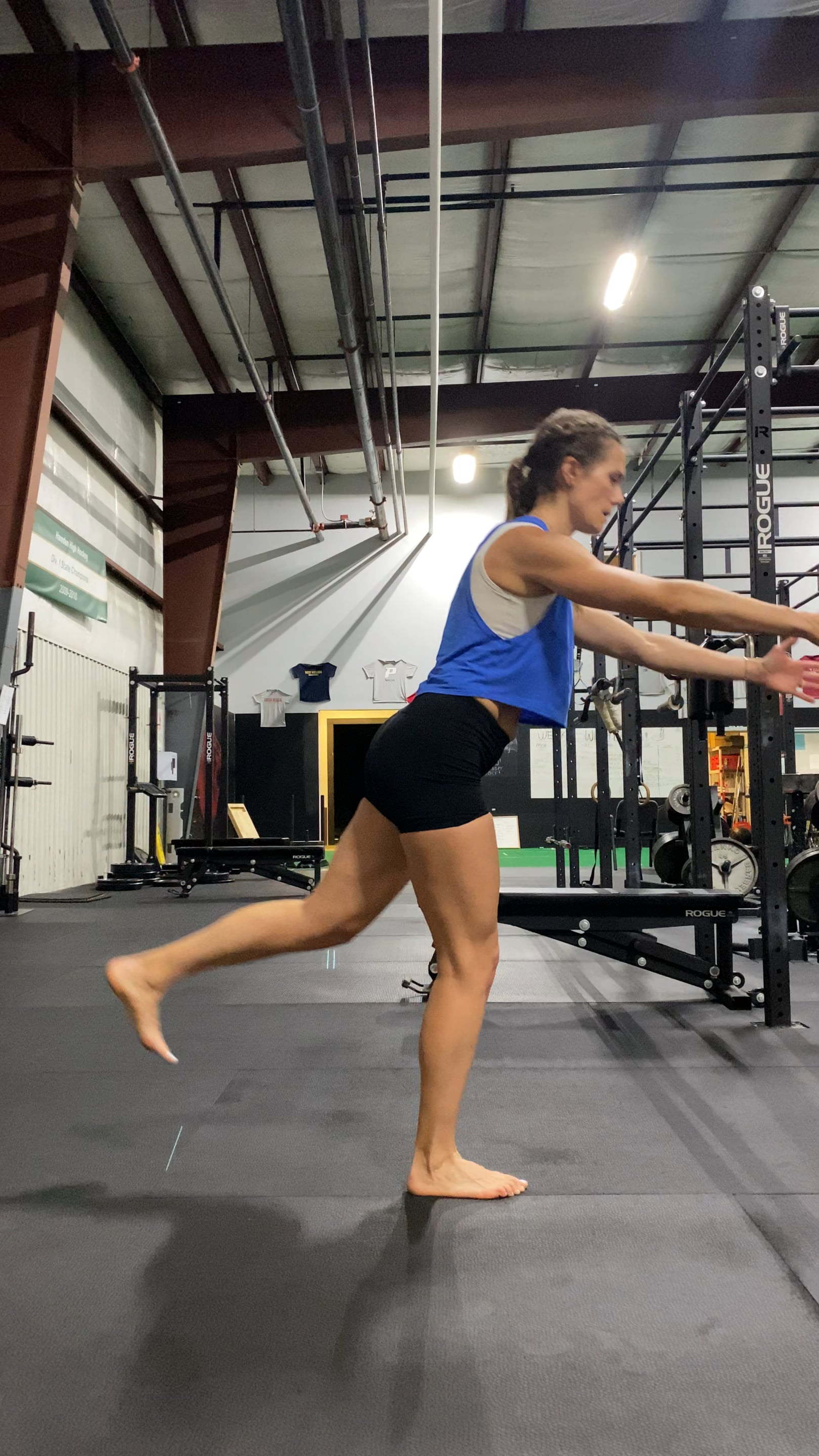 SL RDL w reach on Vimeo