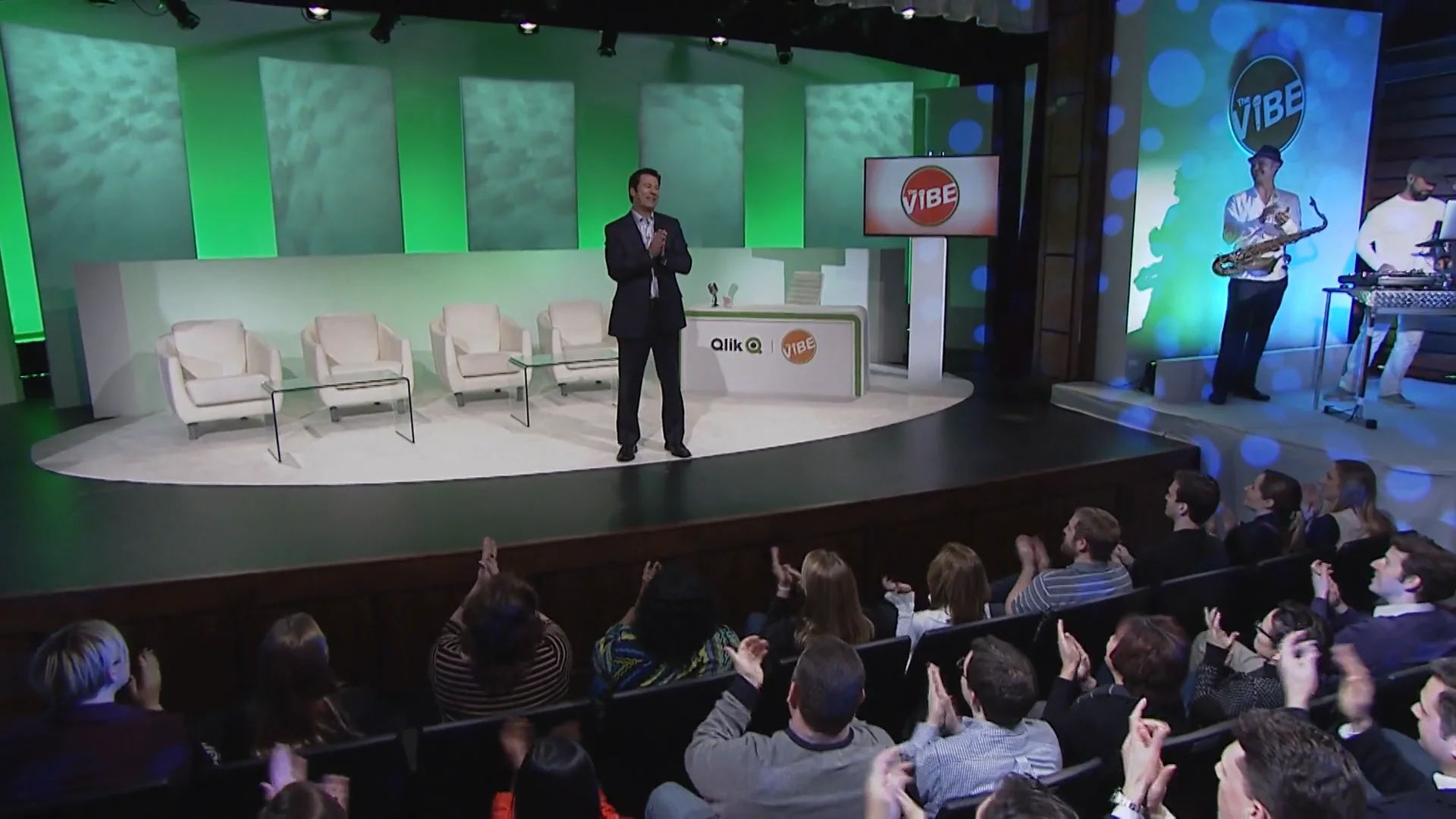 Green Screen Samples - Qlik - Global Webcast on Vimeo