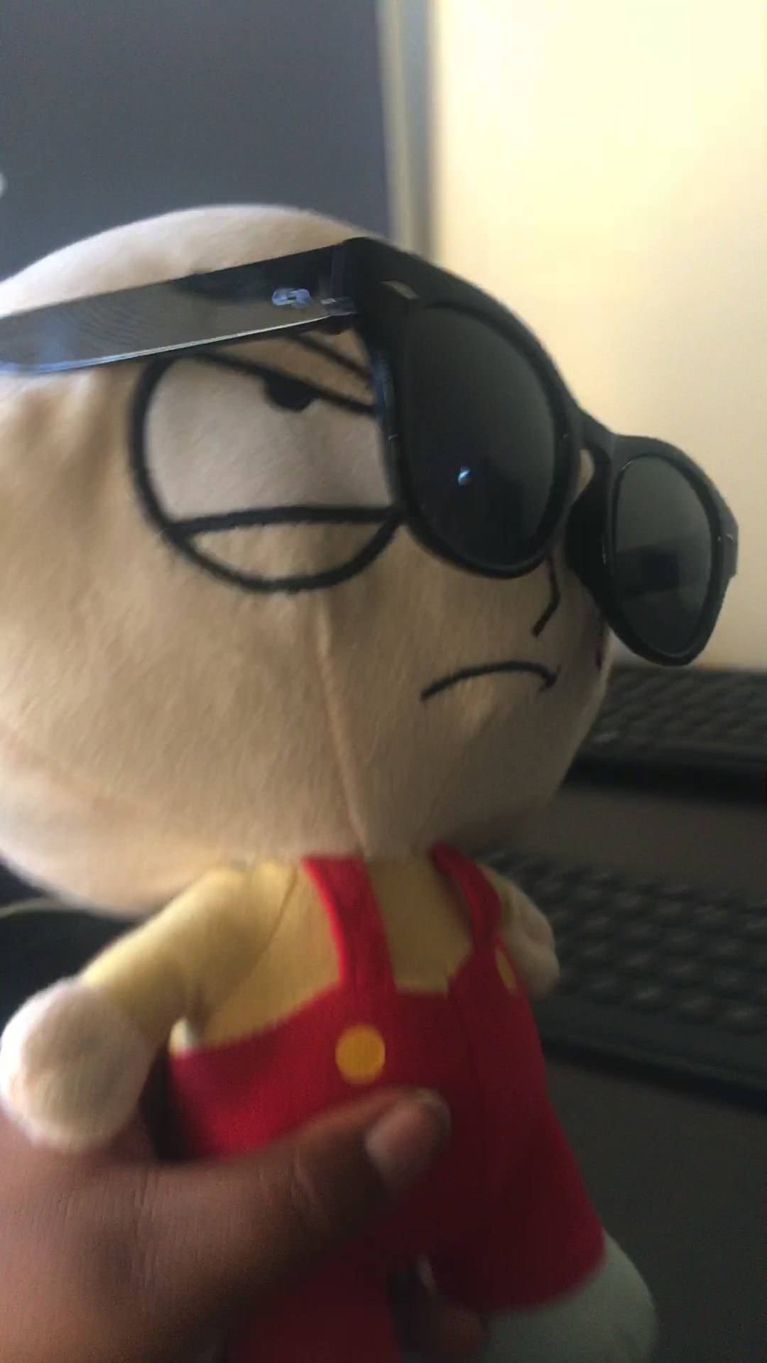 Jason - Emoji ft. Stewie on Vimeo