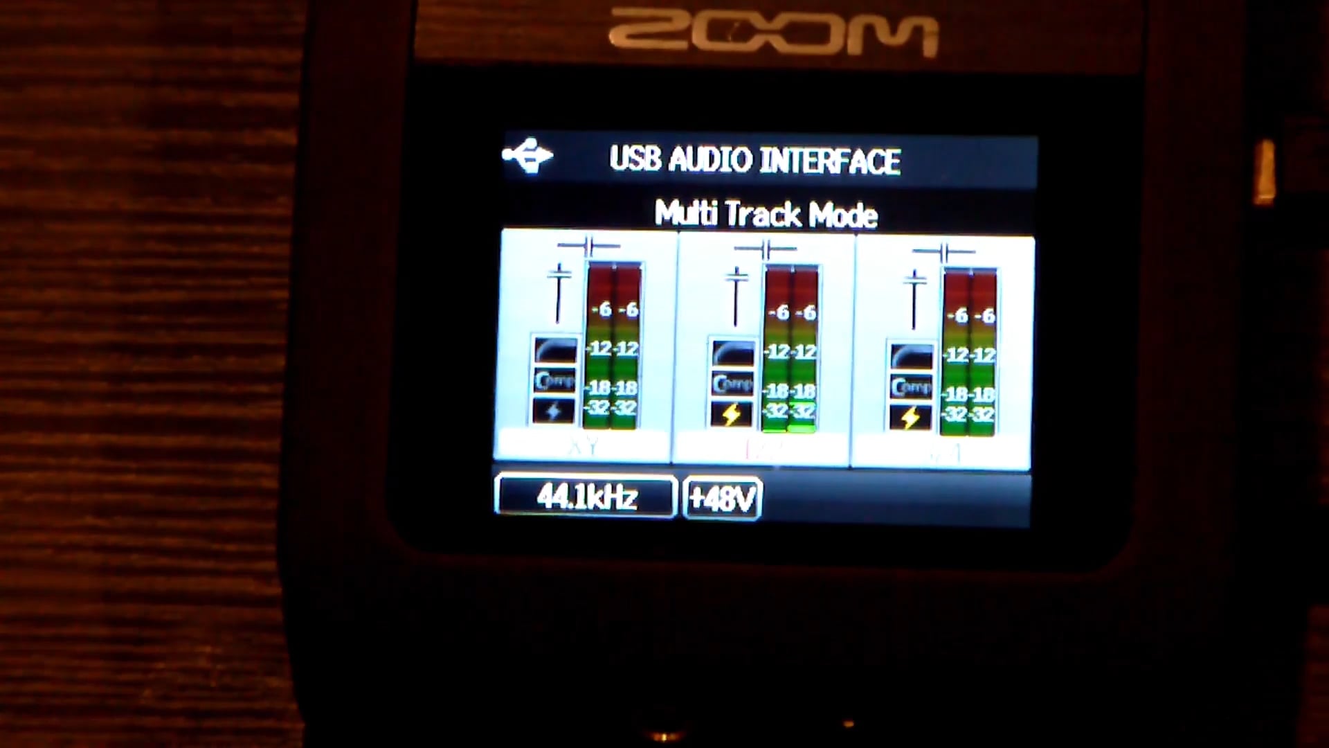 Zoom H6 TI Part 12 - Using The Zoom H6 As An Audio Interface on Vimeo