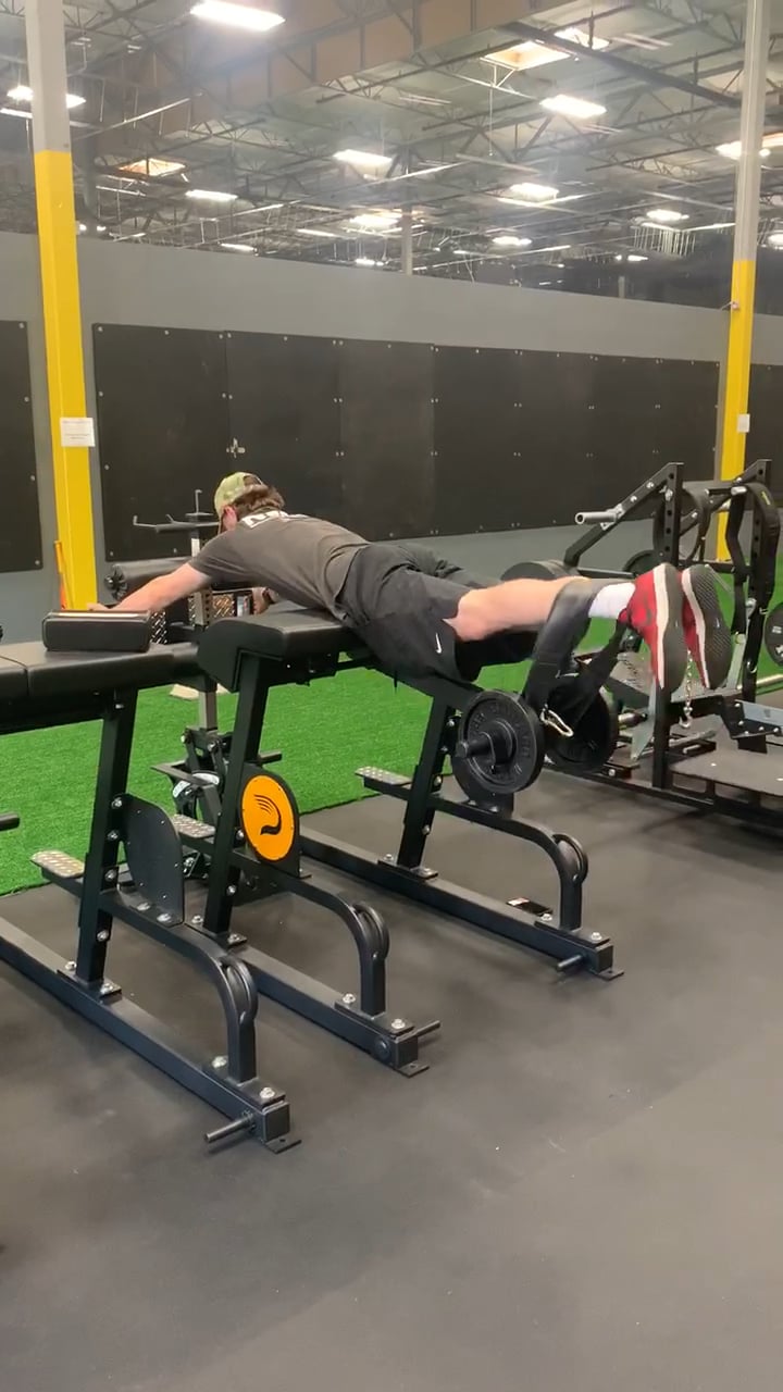 Reverse Hyper on Vimeo