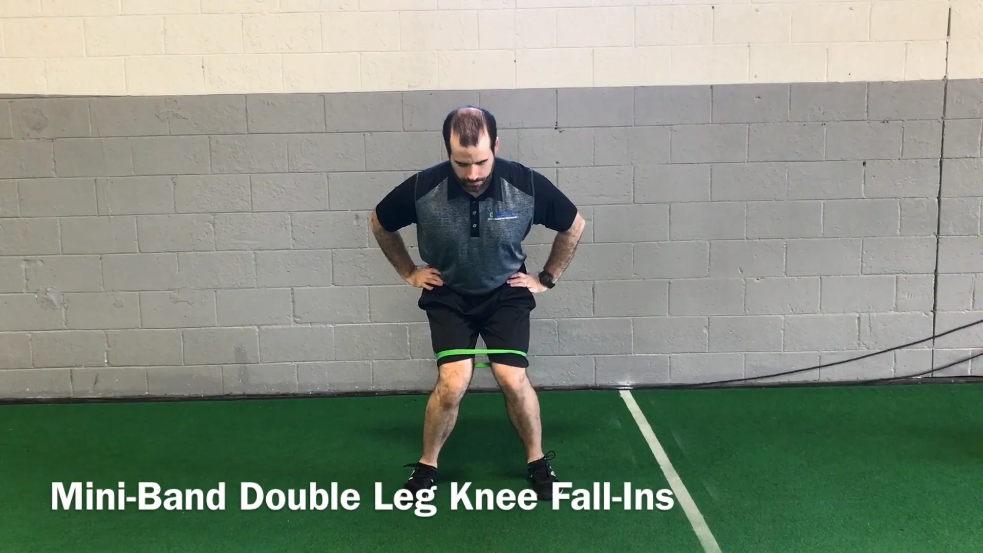 Mini-Band Double Leg Knee Fall-Ins on Vimeo