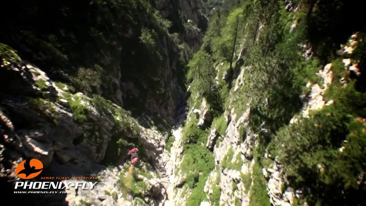 Phoenix-Fly Wingsuit Flying: The Need 4 Speed on Vimeo