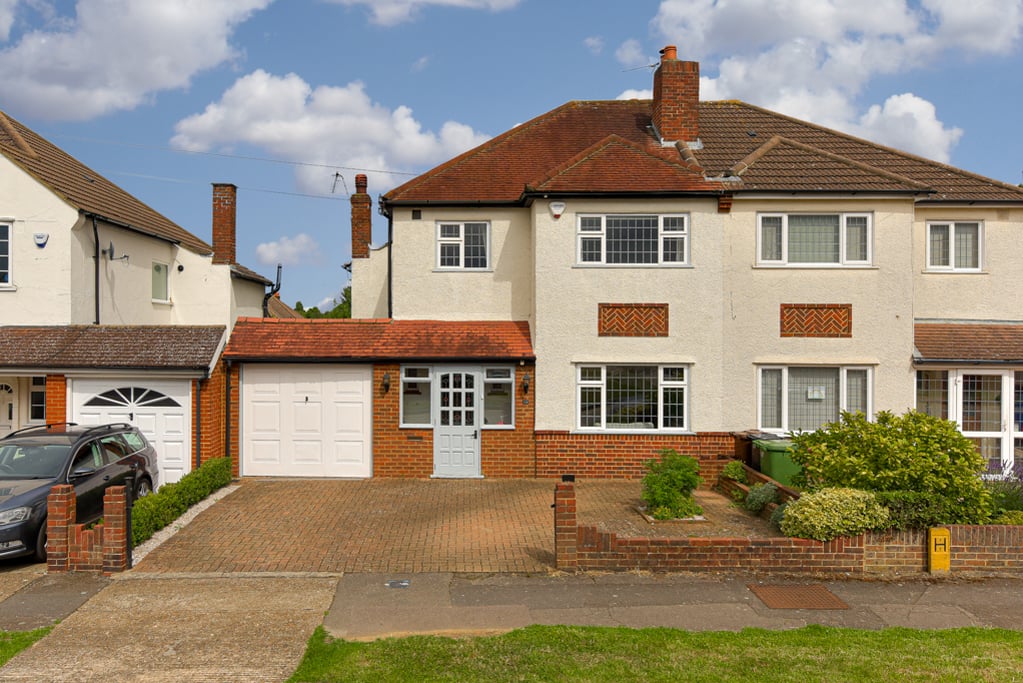 Gosfield Road, Epsom - The Personal Agent on Vimeo