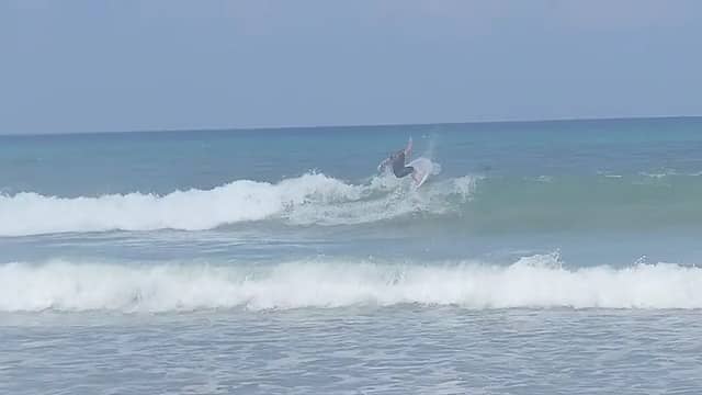 The smallest waves on earth - Part IX on Vimeo