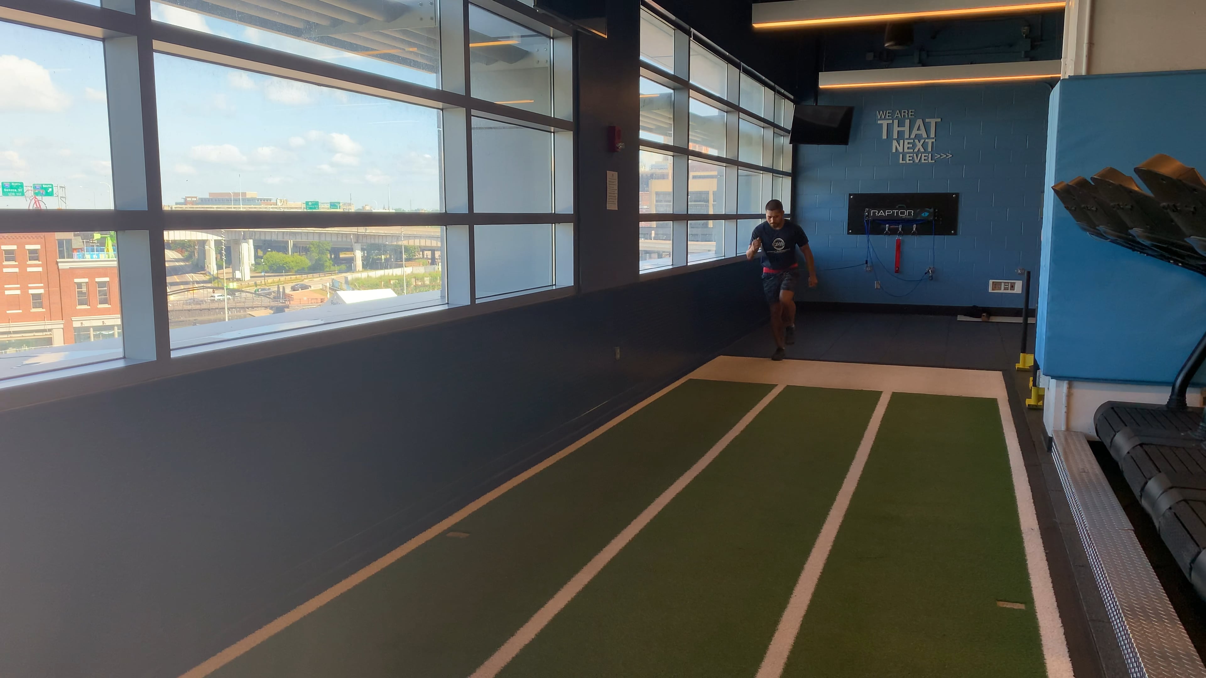 Raptor SL Broad Jump to Sprint vv on Vimeo