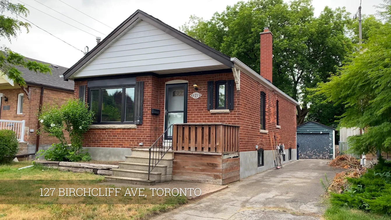 127 Birchcliff Ave, Toronto on Vimeo