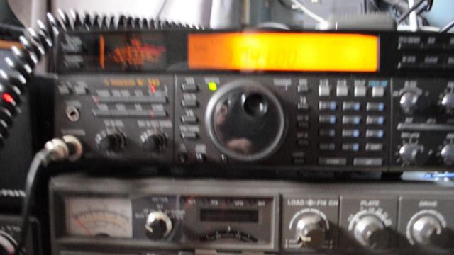 ICOM IC 737 on Vimeo