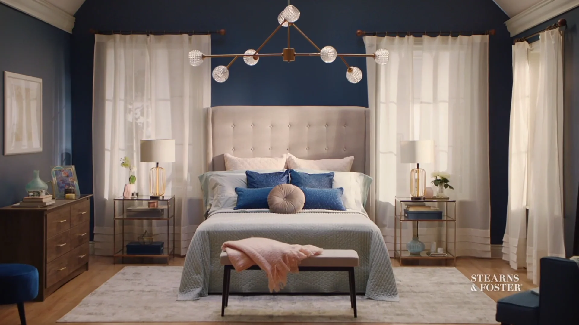 SF--Showroom on Vimeo