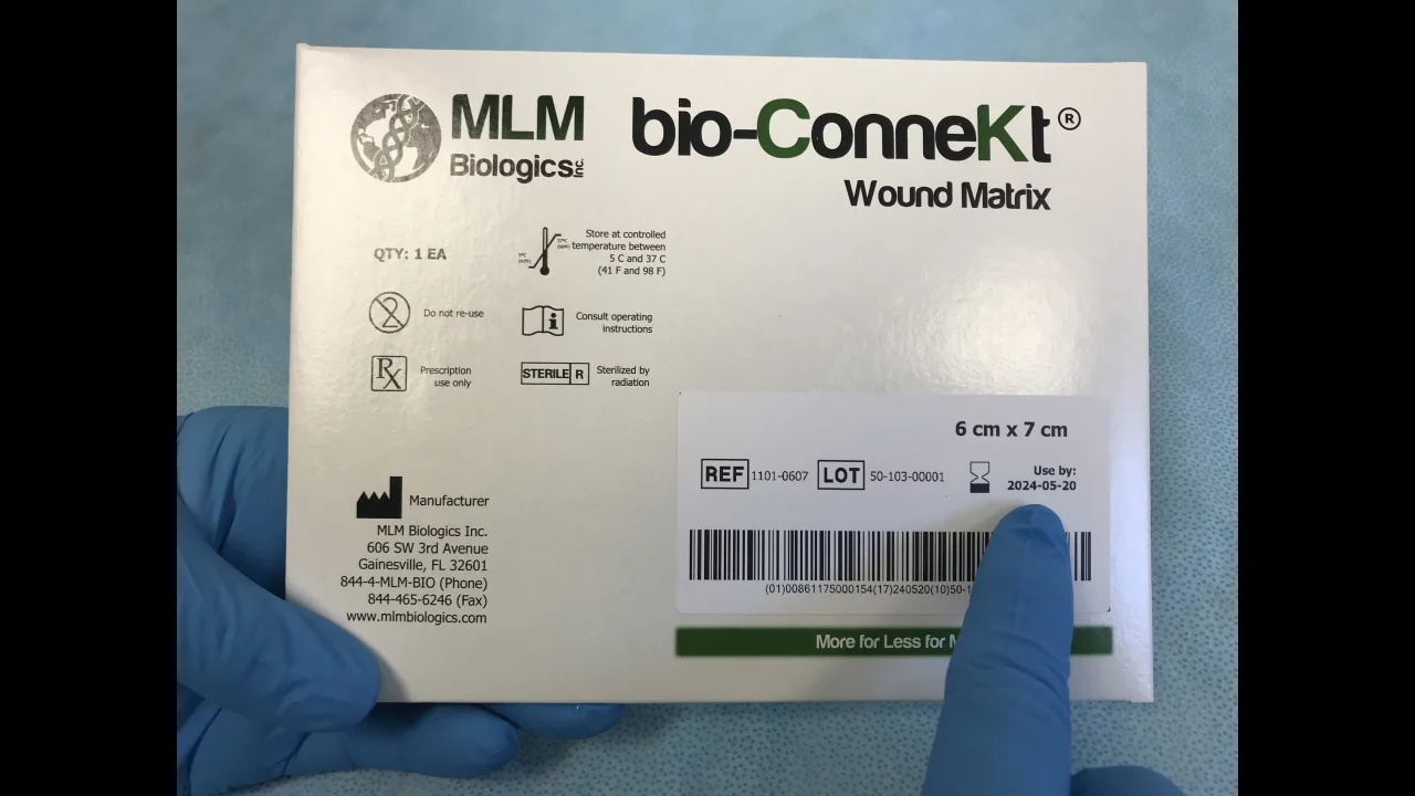 Re-hydrating bio-ConneKt Wound Matrix