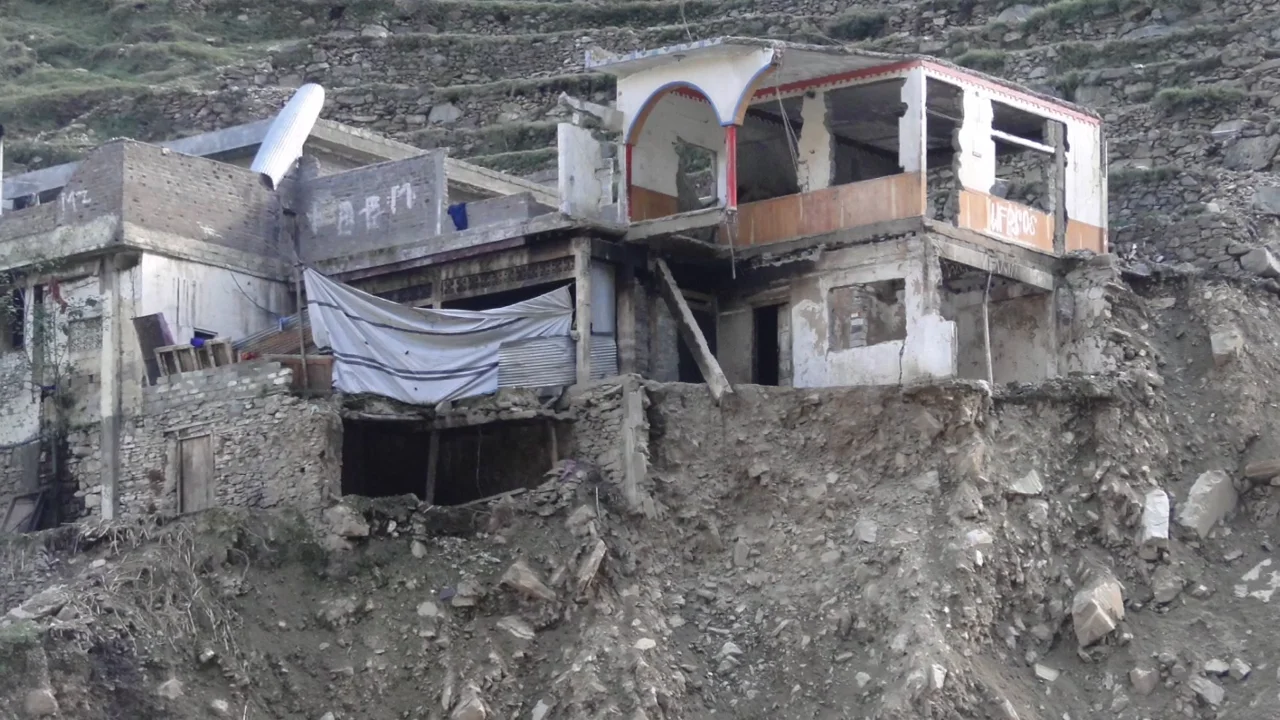 Johnny and Nita Bynum on Vimeo