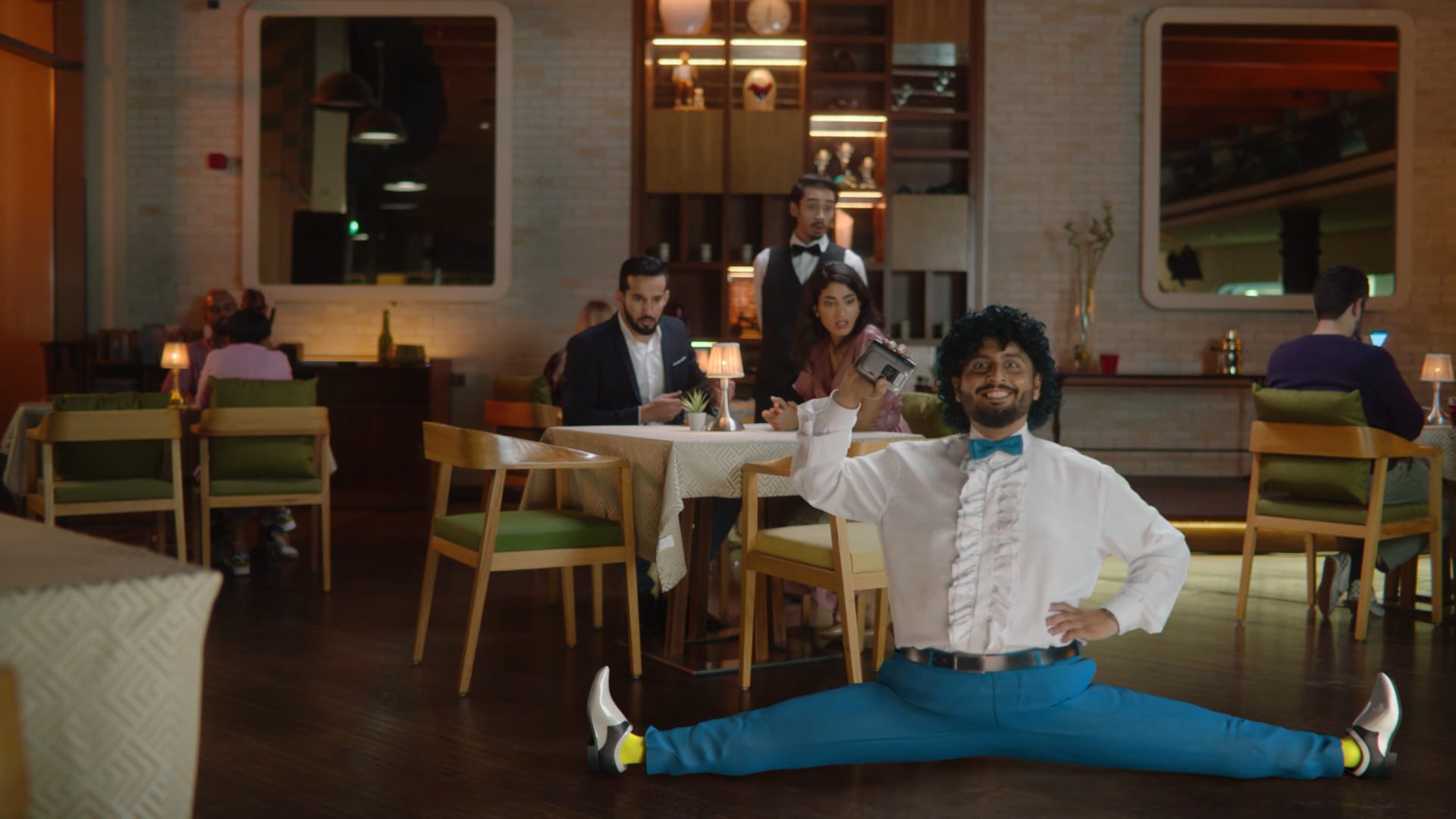 THE ENTERTAINER | SPLITS on Vimeo