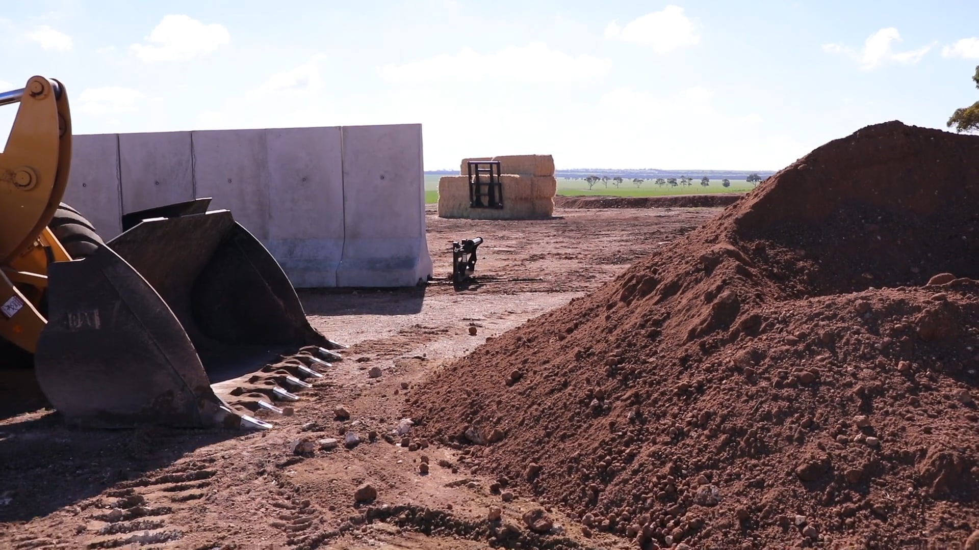 Loading from a stockpile - Correctly on Vimeo