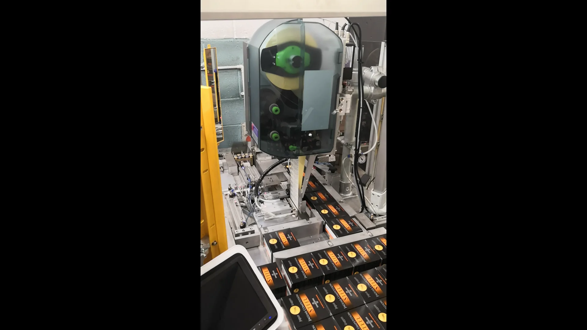 Weyfringe DB4 Tamp Apply Label Applicator on Vimeo