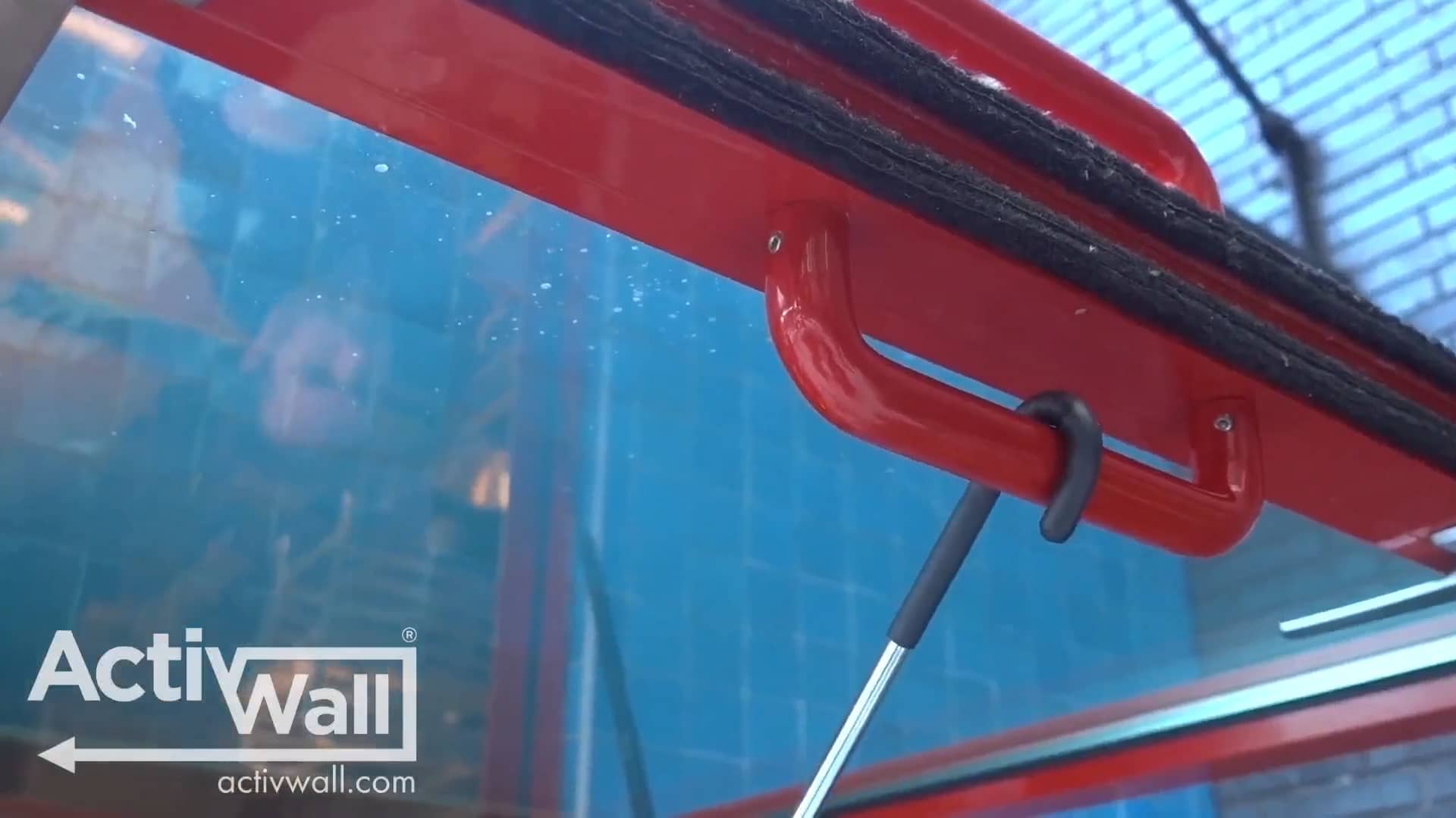 ActivWall - Gas Strut Window - Pull Hook Closure on Vimeo