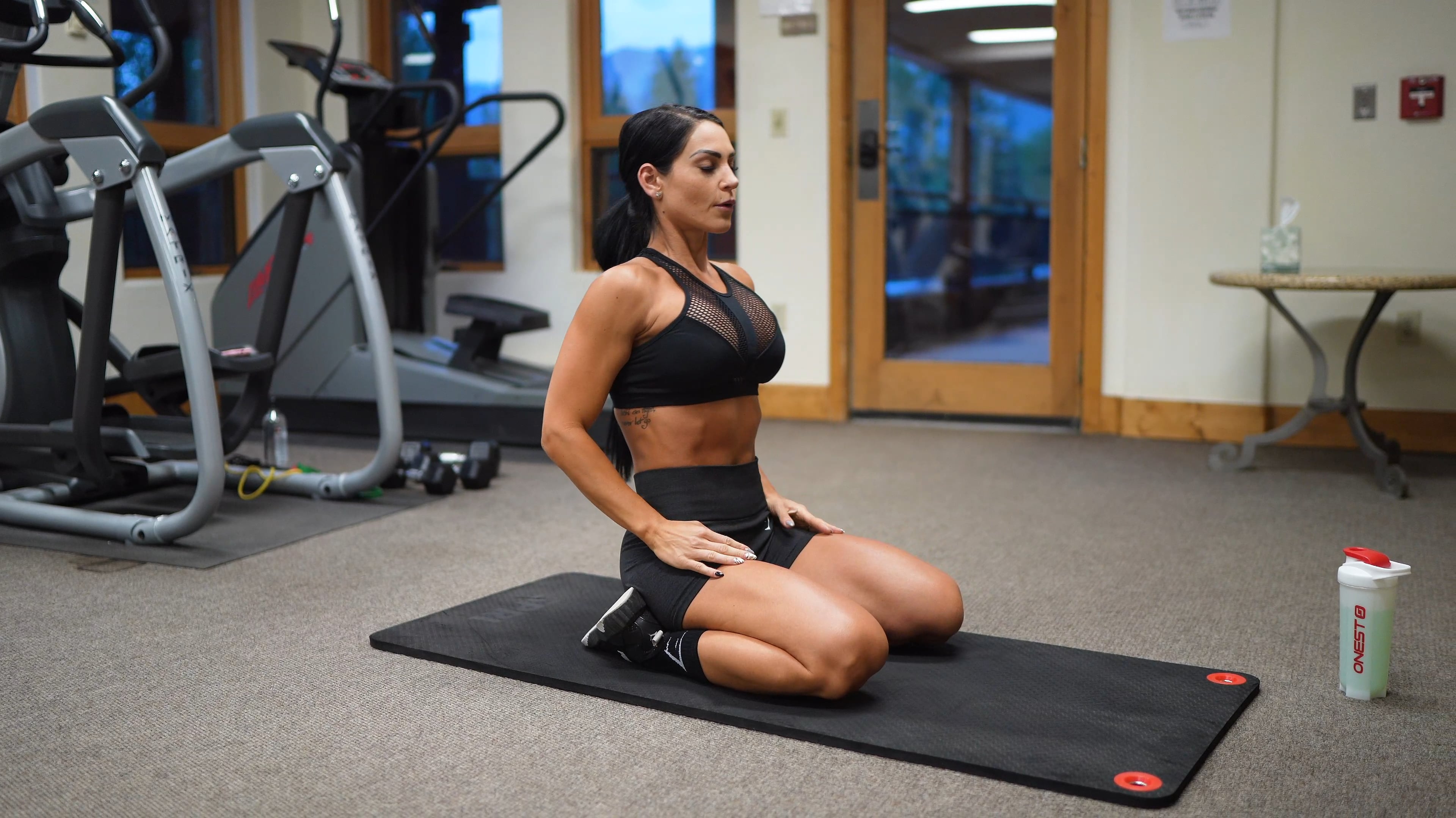 kneeling-sissy-squats-alternative-on-vimeo