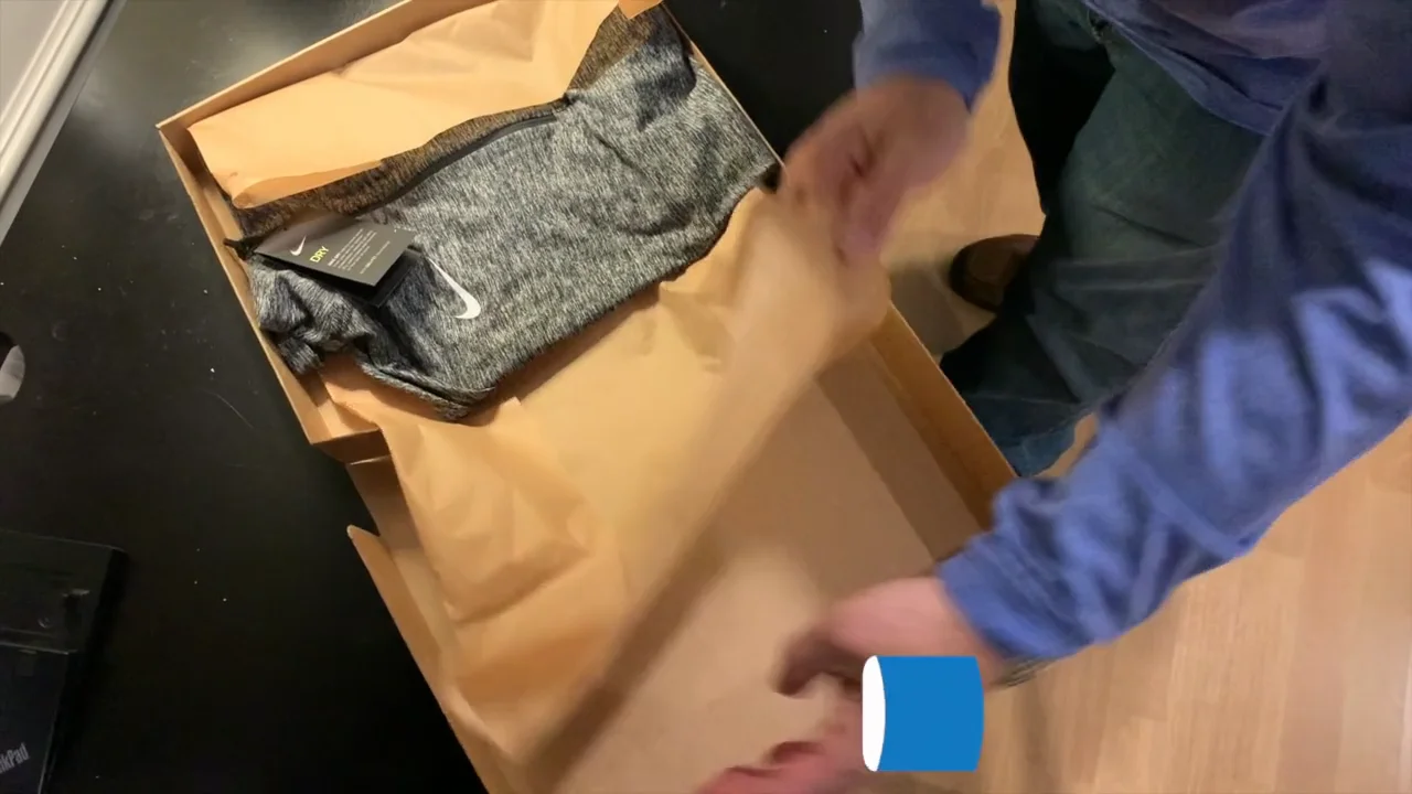 Pro Tips: Unboxing Samples That Impress on Vimeo