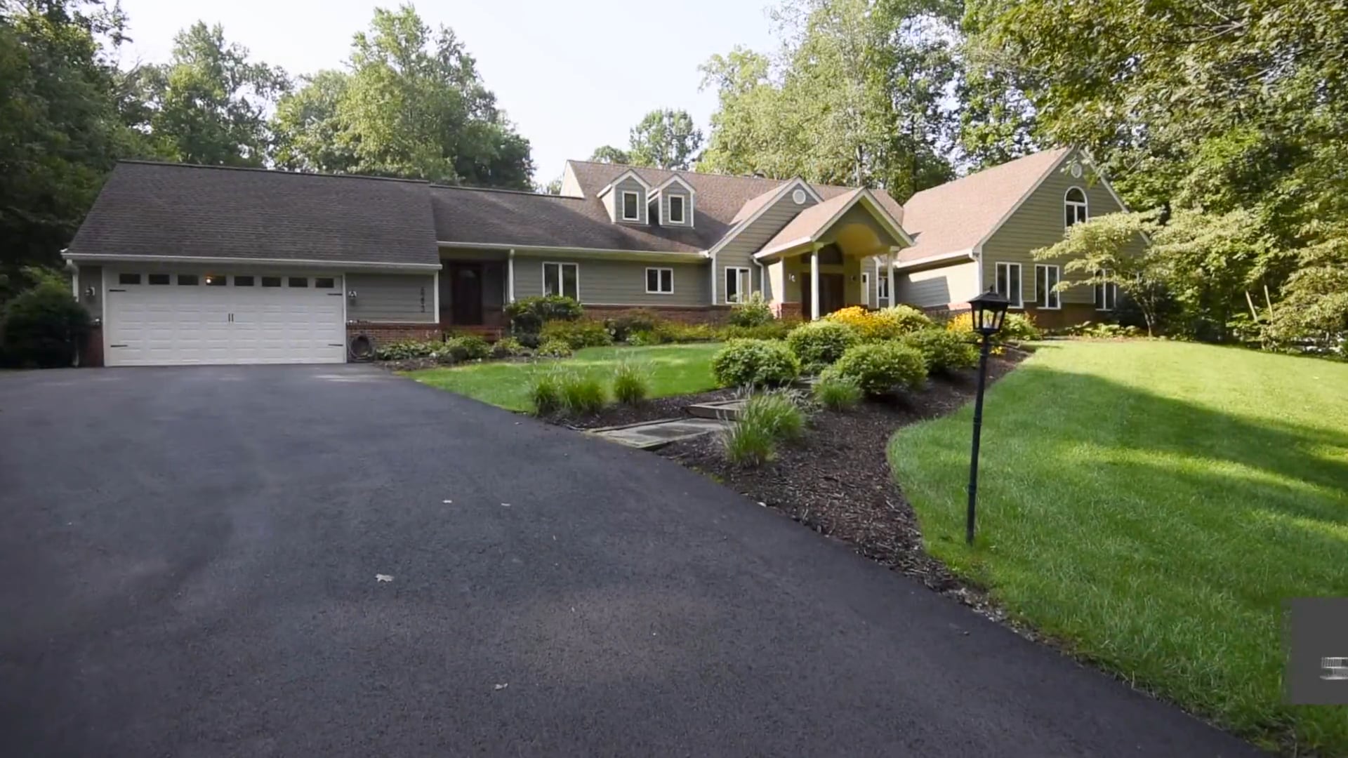 6293 Clifton Rd. Clifton, VA 20124 - Branded on Vimeo