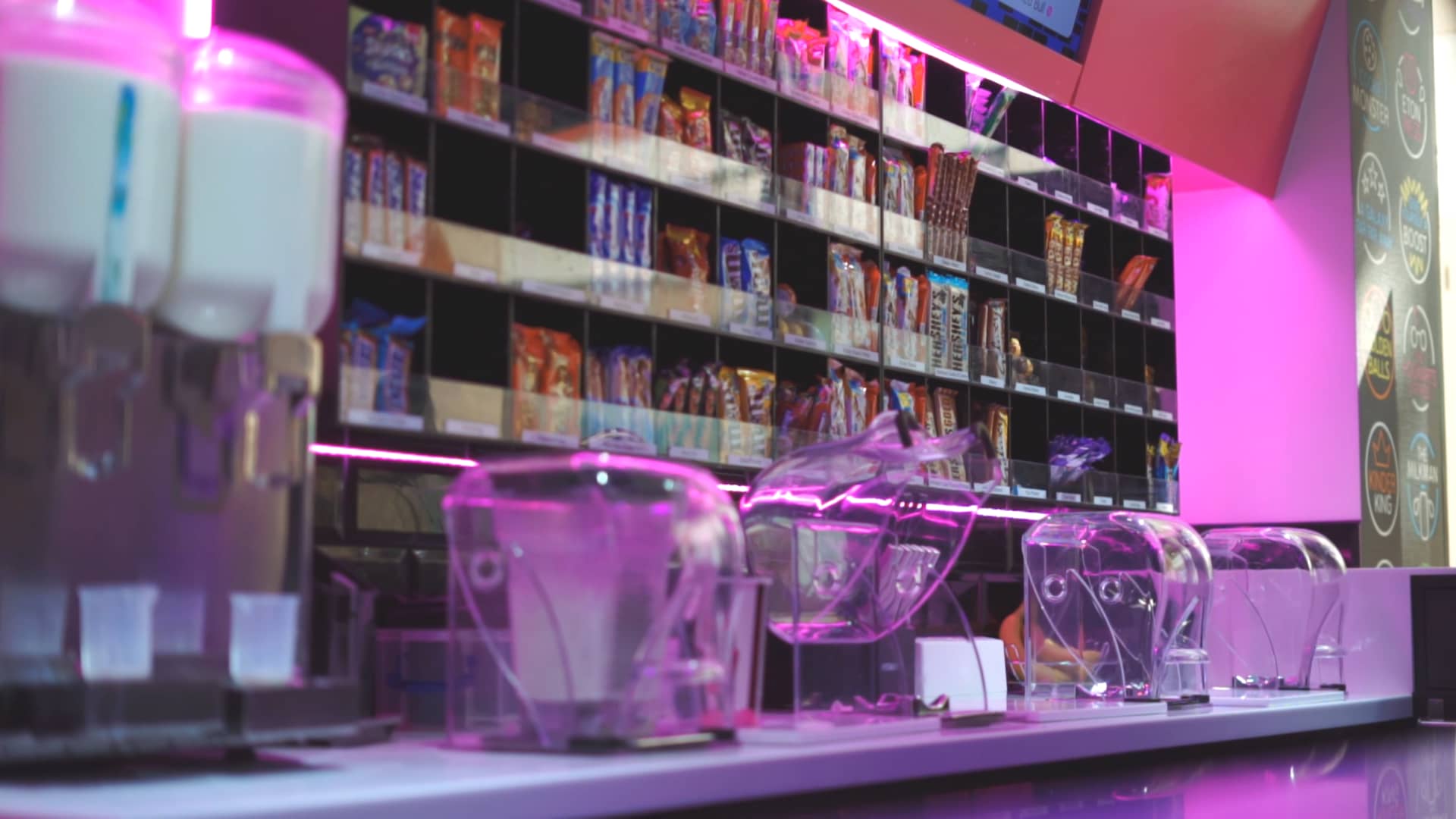 SHAKEAHOLIC on Vimeo