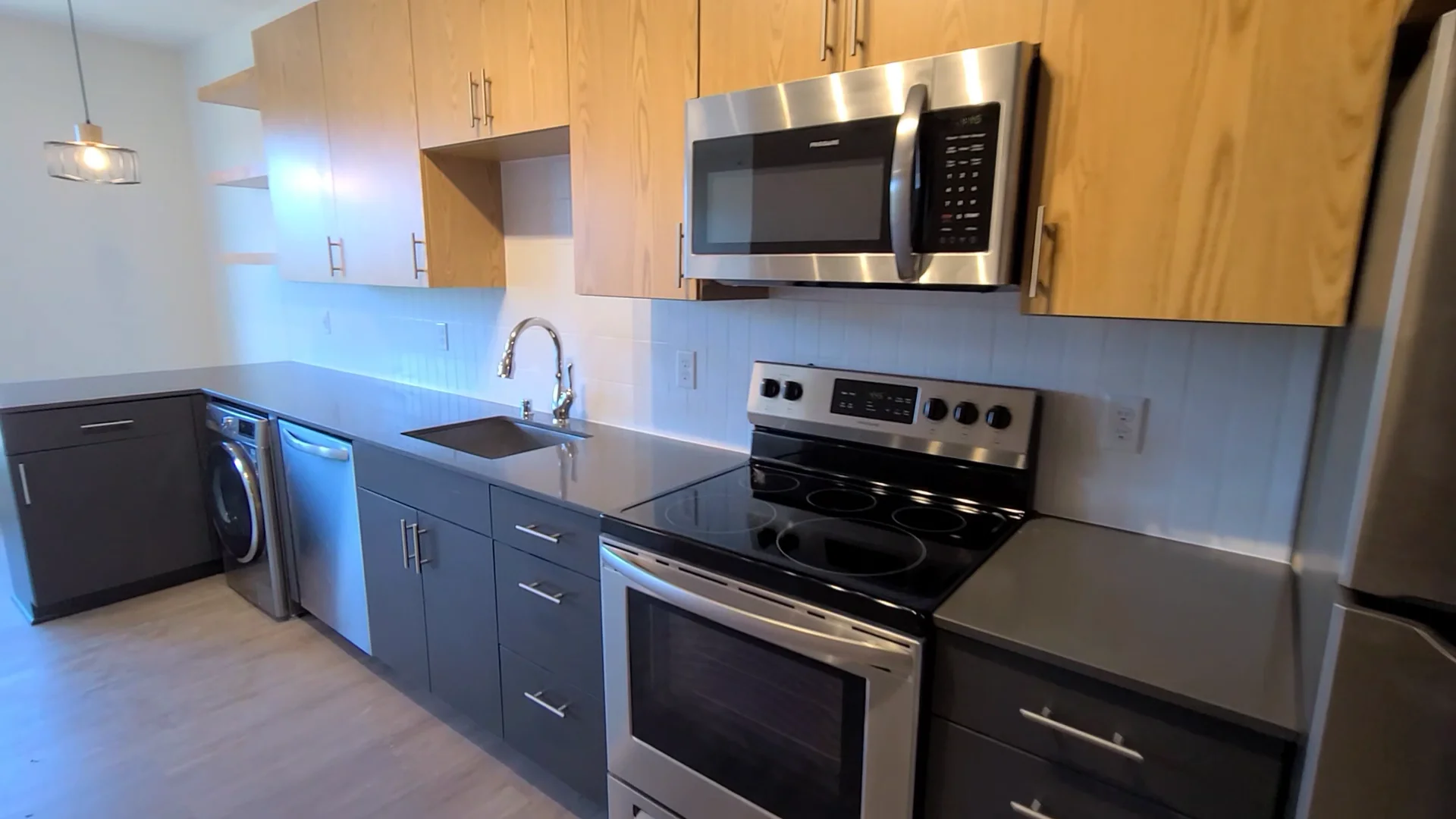 Overland - Apache on Vimeo