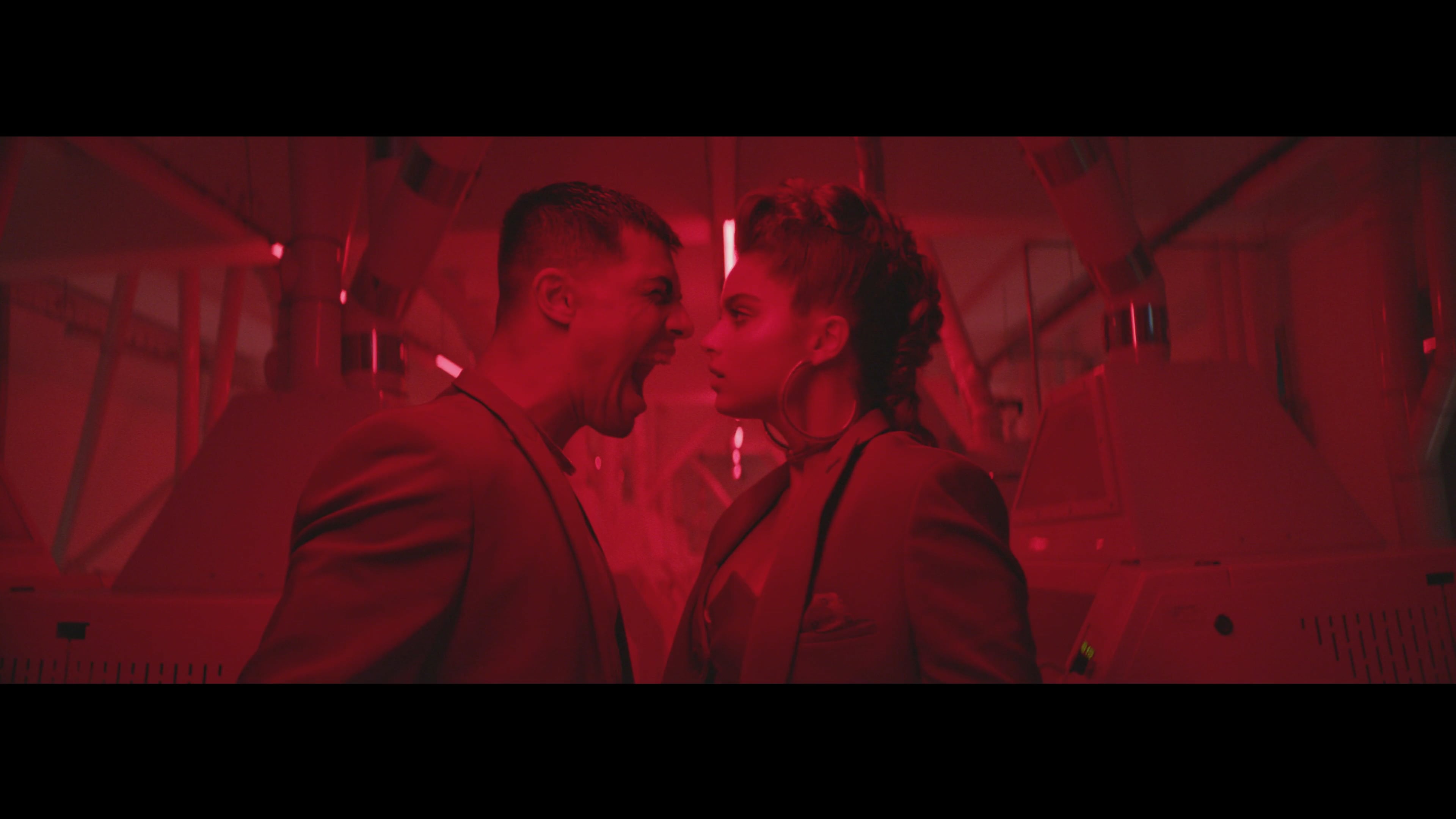 Ambulance MV - Noa Kirel & Mergui on Vimeo