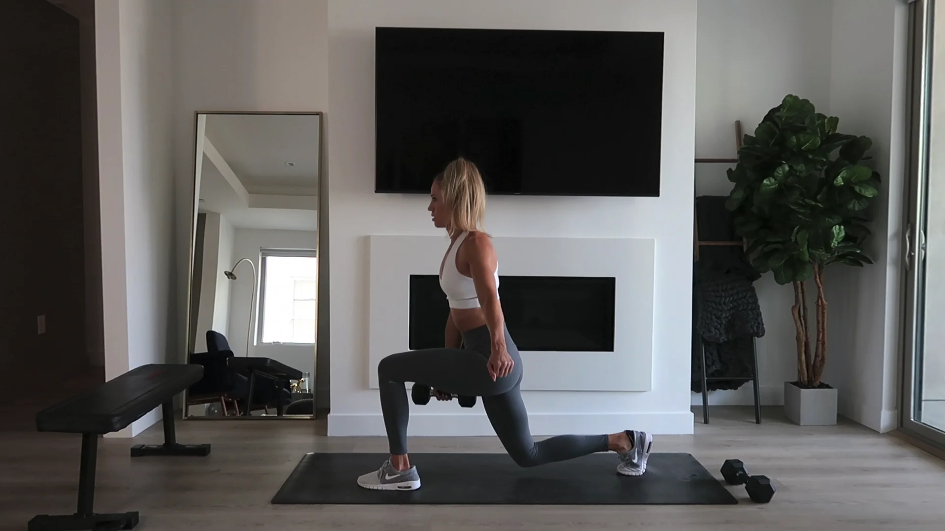 Dumbbell Offset Split Squat on Vimeo