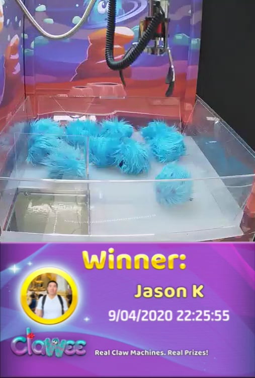 I played Clawee and won a real prize! Check it out! ---> on Vimeo