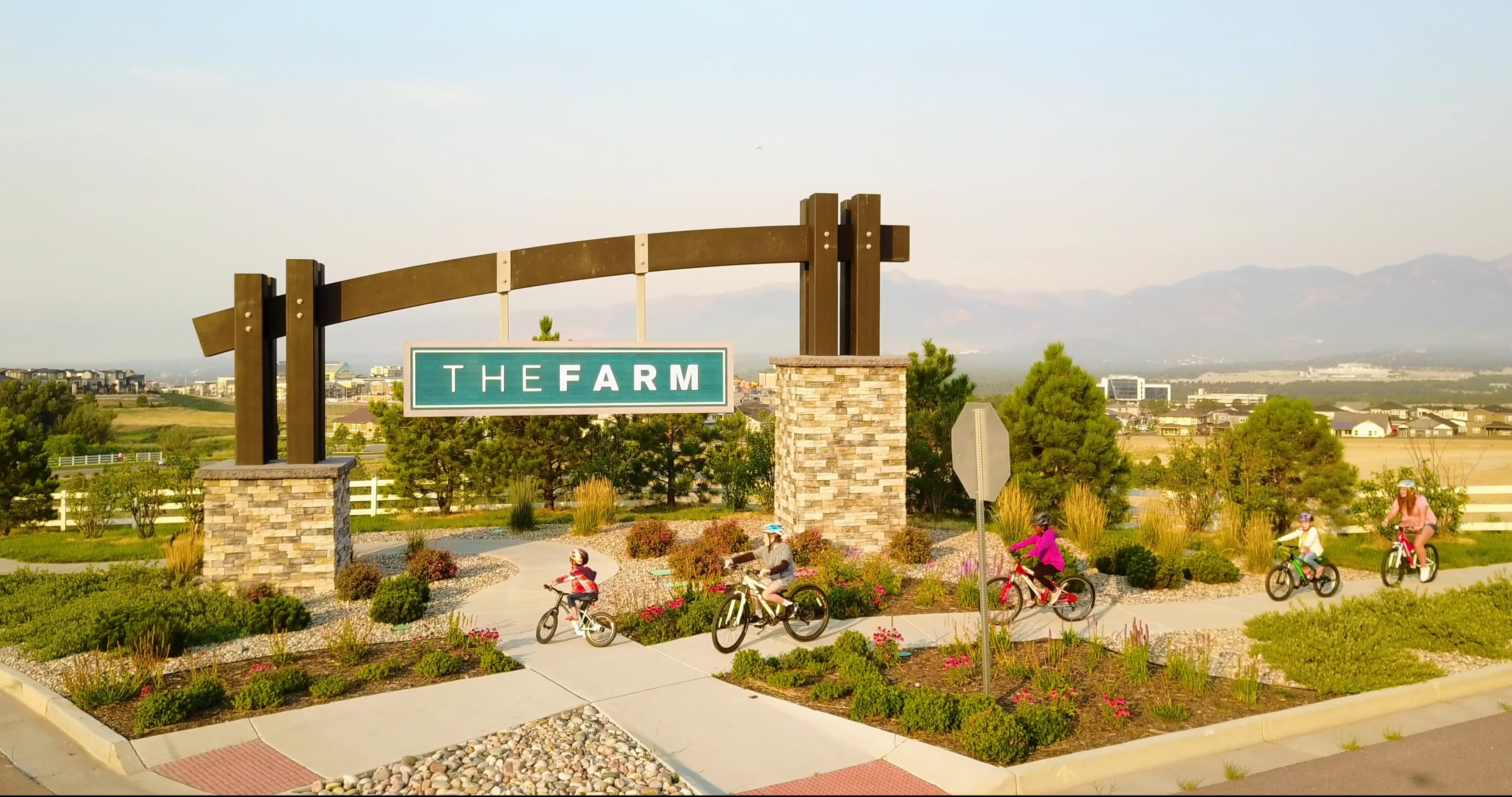 Tour The Farm Community on Vimeo