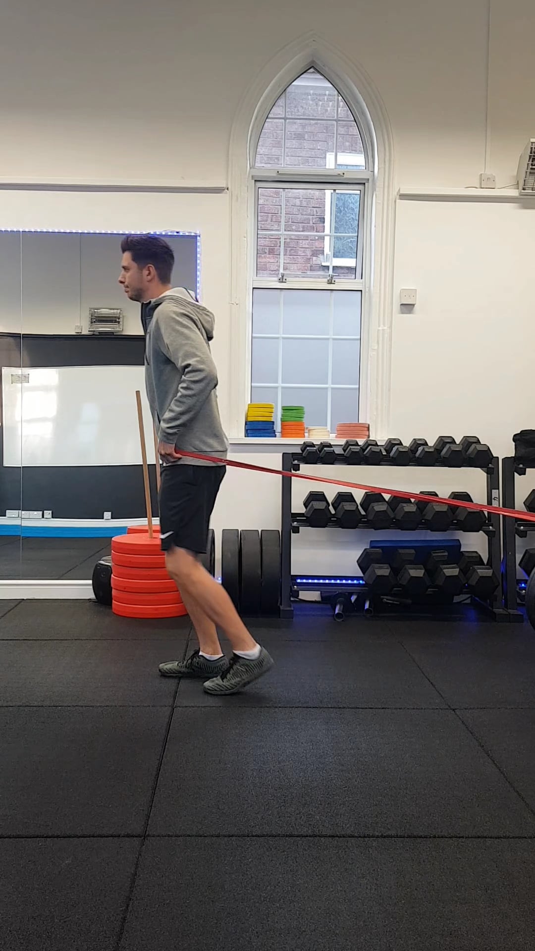 Band Resisted Posterior Pelvic Tilt on Vimeo