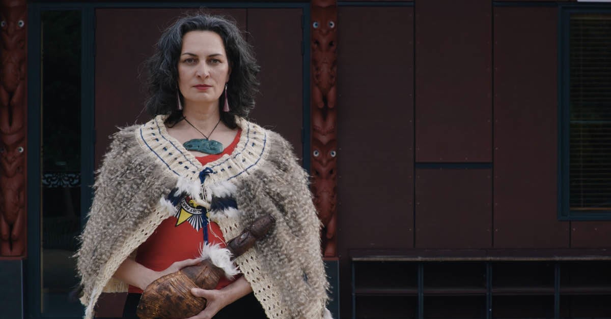 Ariana Tikao, 2020 Arts Foundation Laureate receiving the Jillian ...