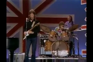 Derek and the Dominos (Clapton) - It's Too Late Matchbox live - Johnny ...
