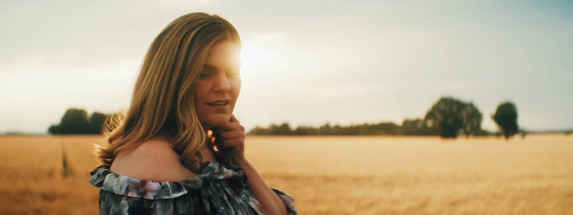 Sahra da Silva - I Wanna Love You (Official Music Video) on Vimeo