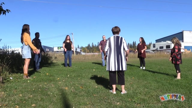 Pass the Witch's Broomstick | MusicplayOnline