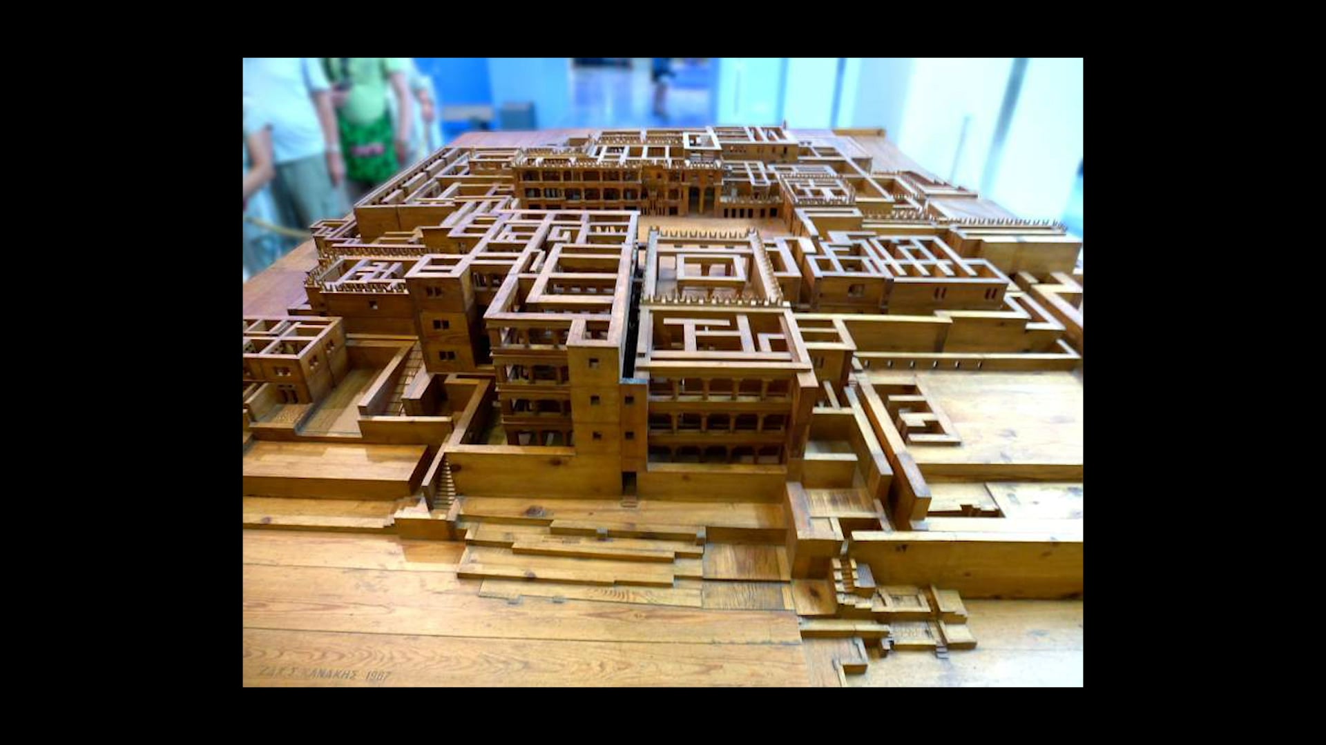 Greek Meander on Vimeo