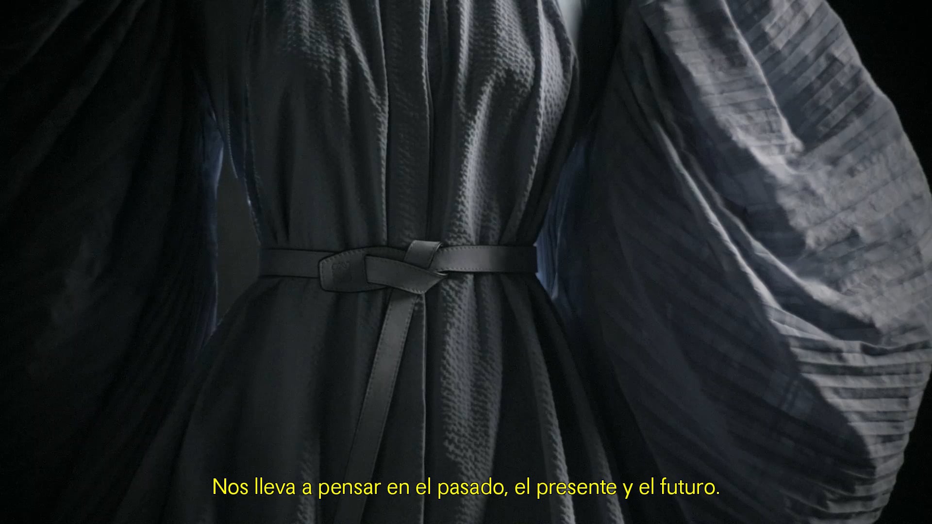 Lisa Rovner - Loewe - SS21 on Vimeo