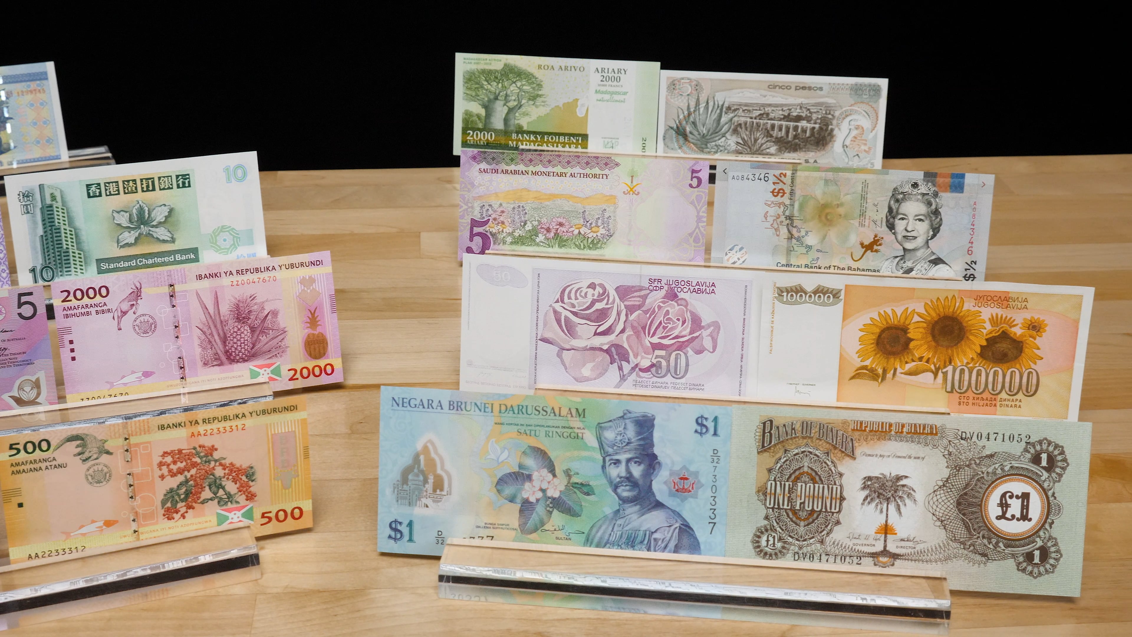 3. V1. Banknote World's Themed Sets on Vimeo