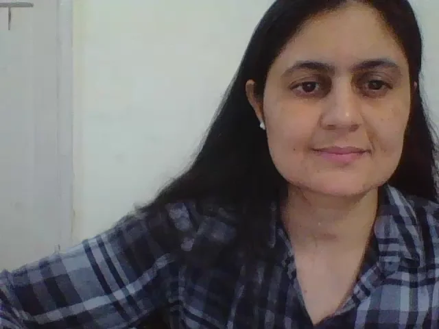 Shikha C. tutor video introduction on Preply on Vimeo
