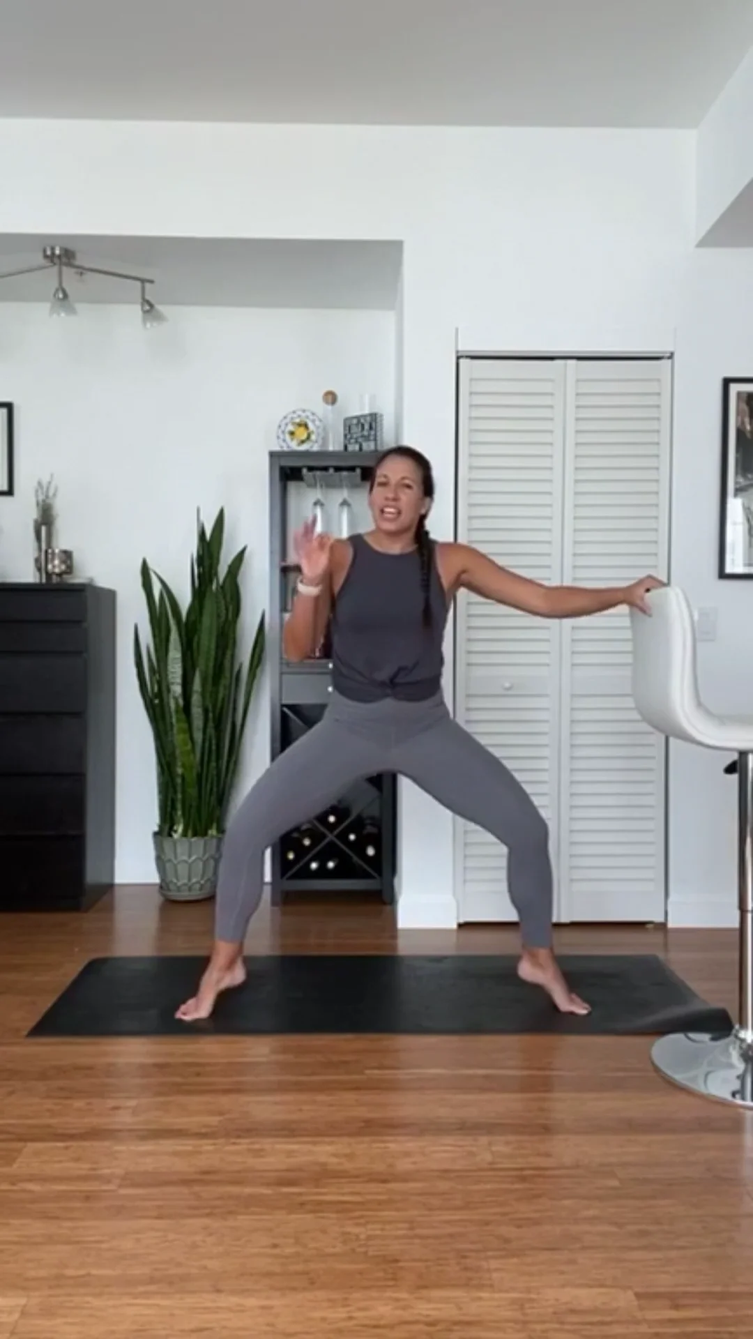 Watch Barre Workout 23 Online | Vimeo On Demand on Vimeo