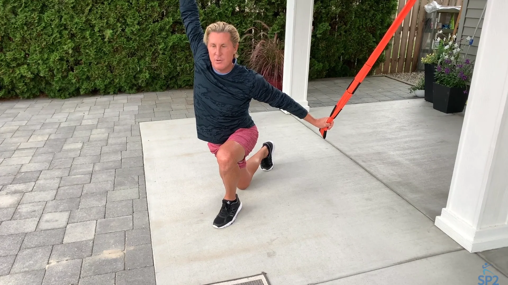 SP2 Straps Windmills to Lunge on Vimeo