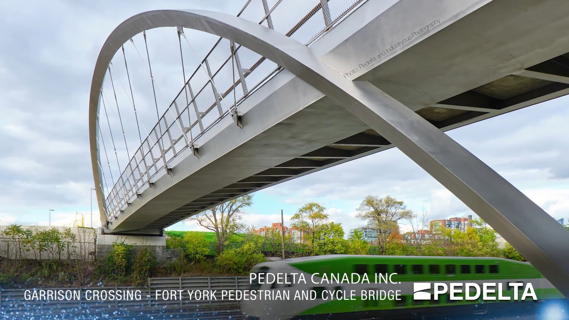 Garrison Crossing - Fort York Pedestrian and Cycle Bridge - Pedelta ...